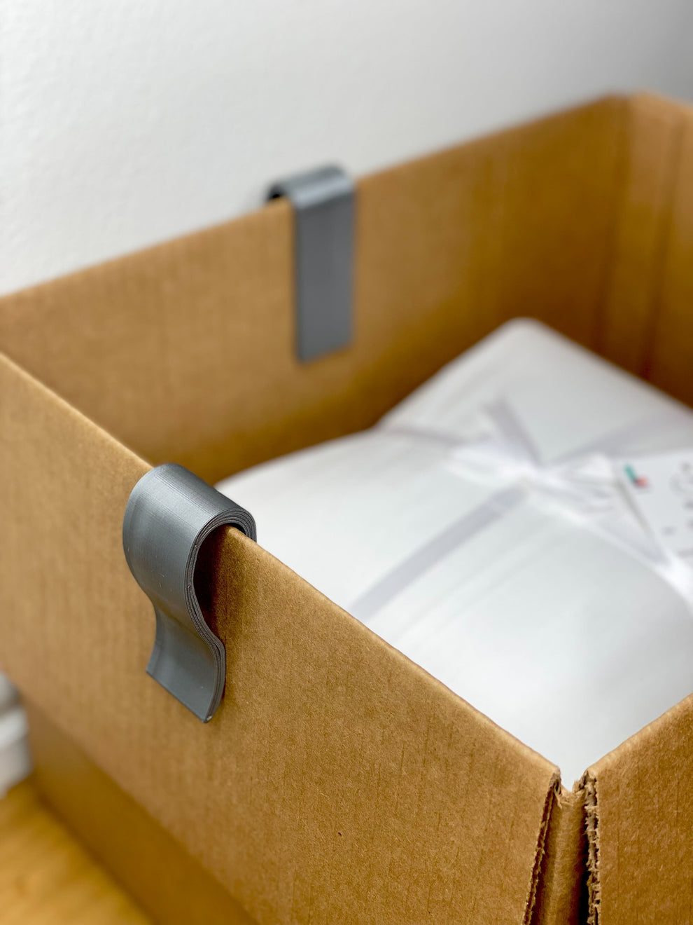 Cardboard Box Clips - Multiple Use! – Zephyr's Market